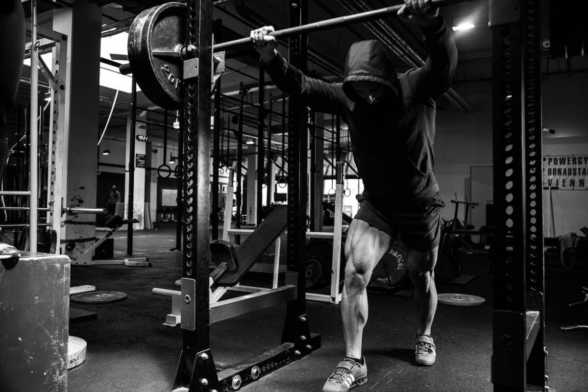 Squats vs. Leg Extensions for Quad Gains: Which is Better? | EVIDENCE ...